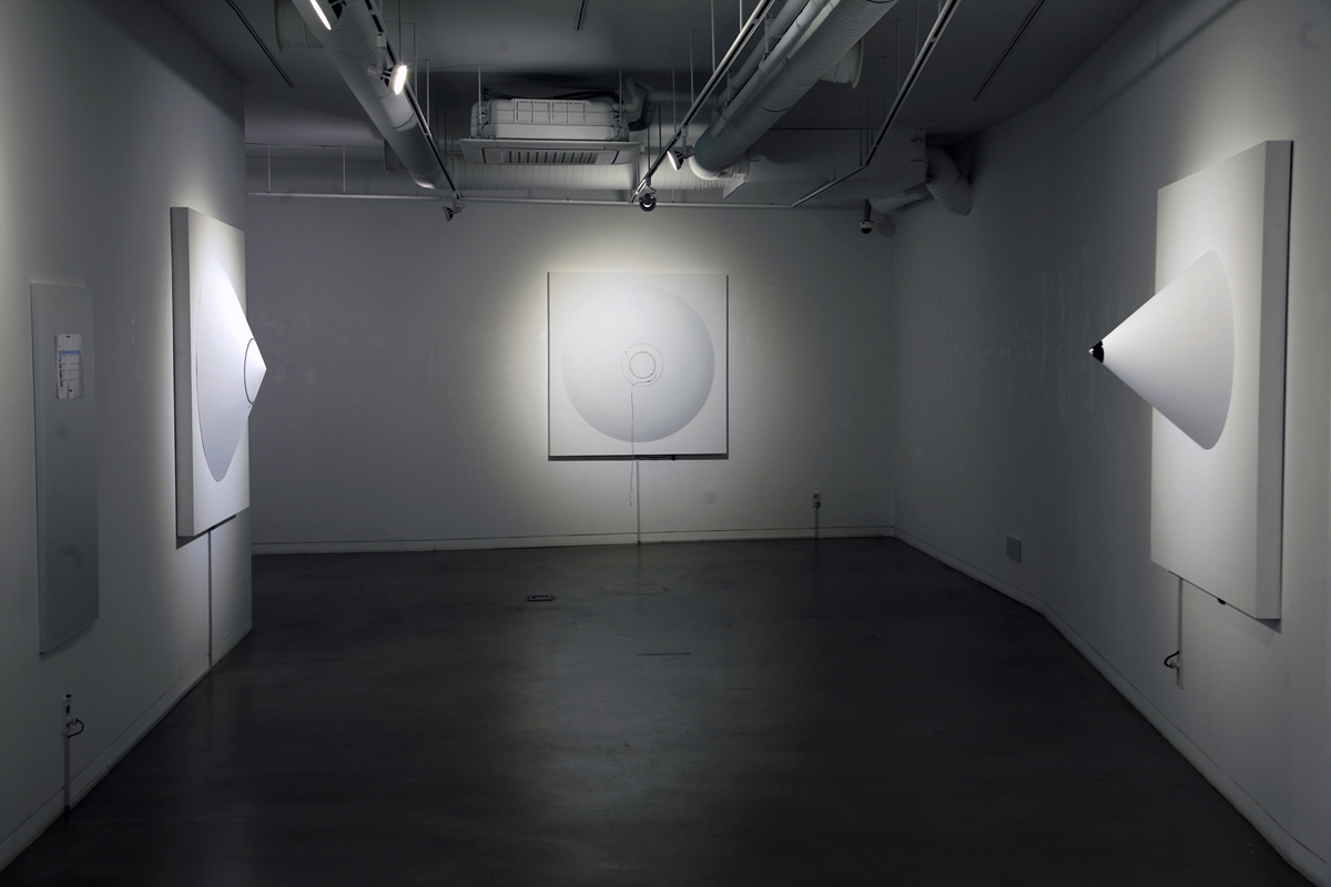 Solo exhibition in Meme gallery Seoul 2016 – Feelyun